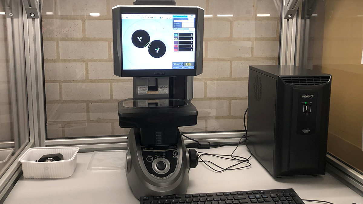 Expansion with a Keyence IM-6225 measurement system - Euro Techniek
